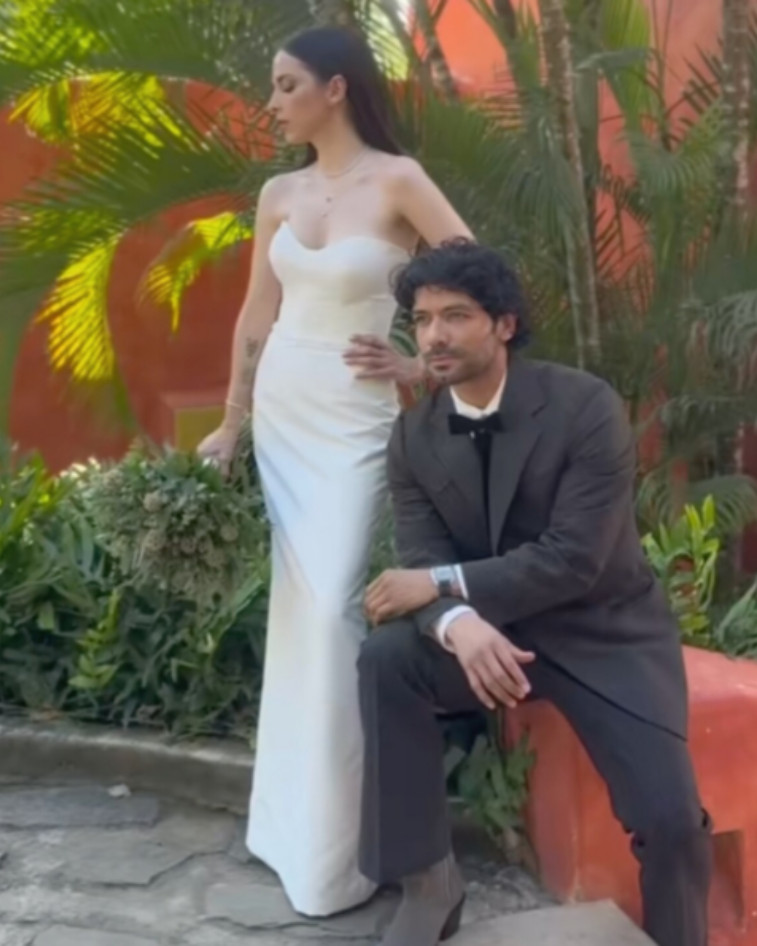 ¡Paty Cantú se casó con Christian Vázquez y deslumbró con un vestido ...